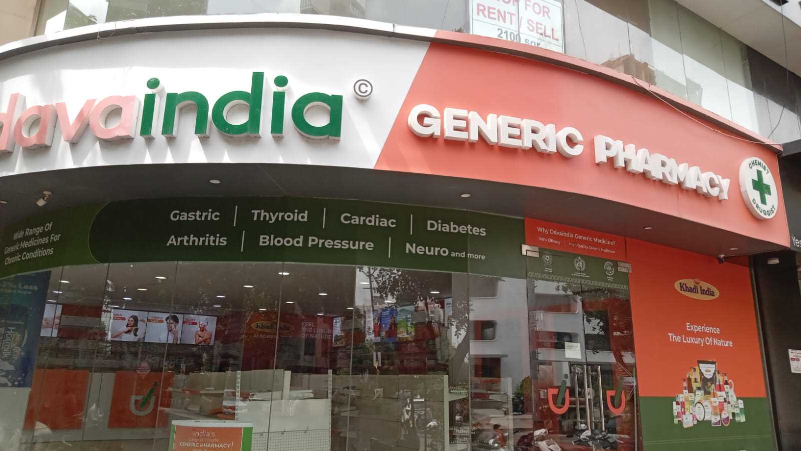 Generic Medical Shop in Pal, Surat for Online Pharmacy Services | Davaindia
