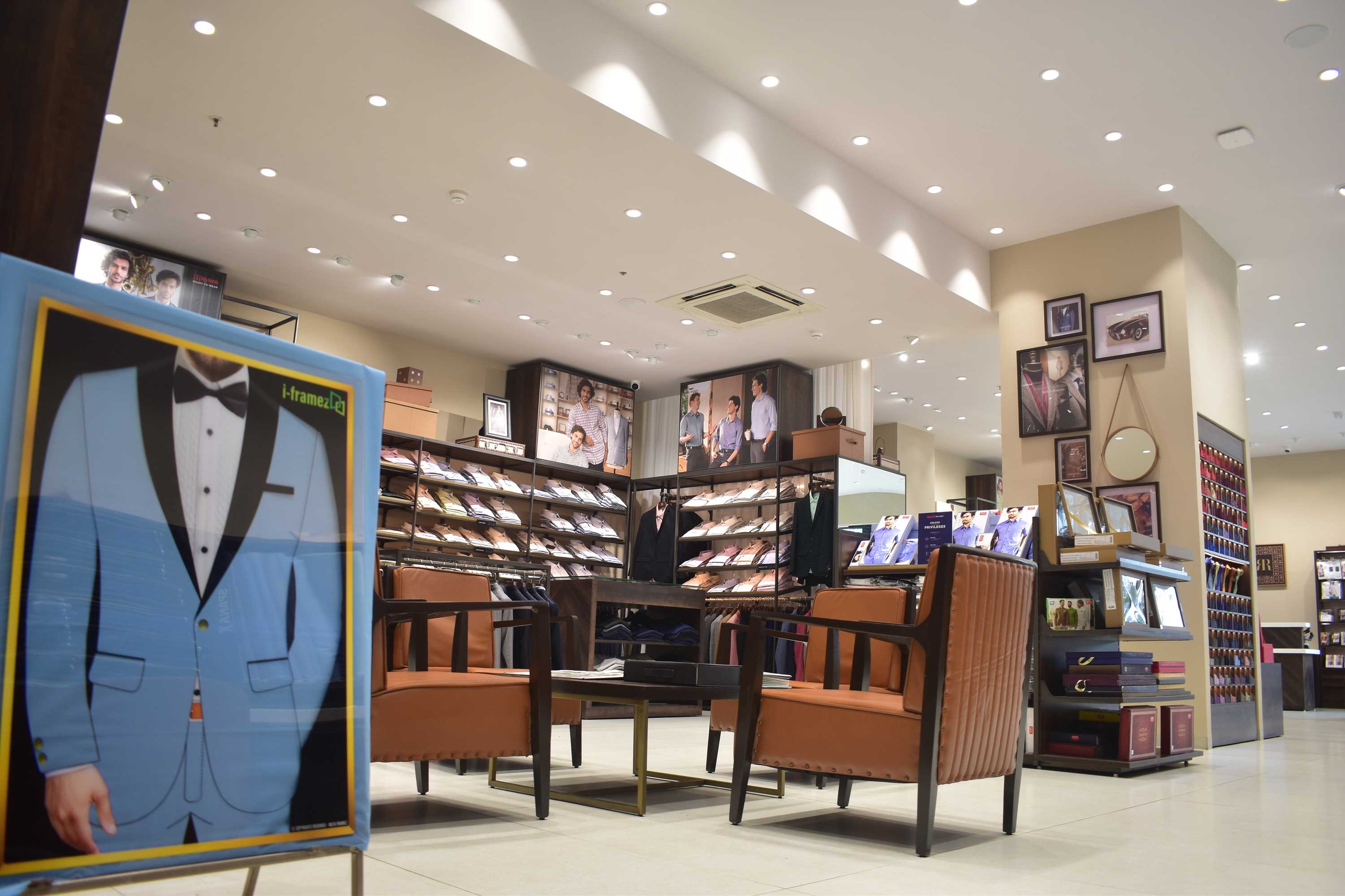 Finest Men's Suits and Clothing in Recol Park, Durgapur | Raymond